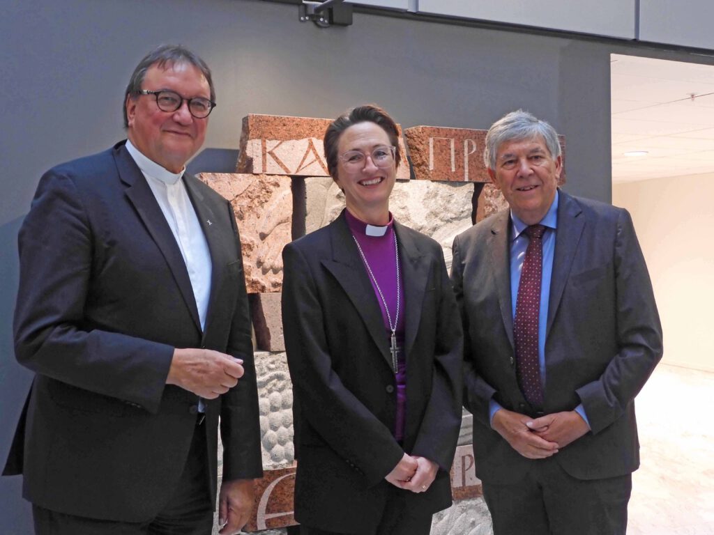 Neue Präsidentin des European Councils of Religious Leaders | Religions ...
